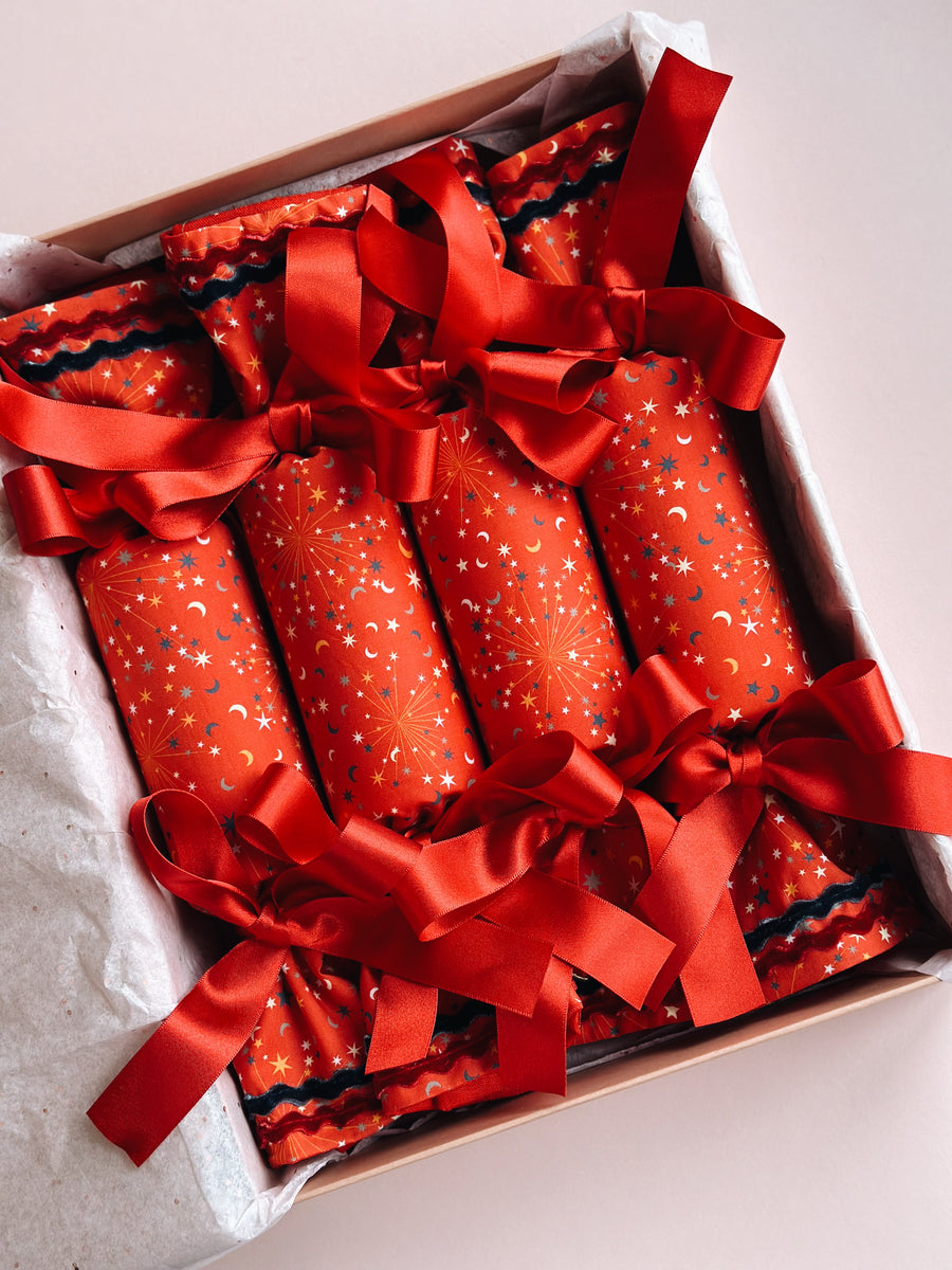 *Limited* Starry Sky Red – Happy Crackers