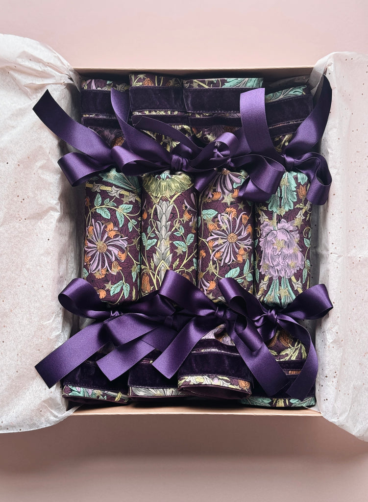 March Sparkle Damson – Happy Crackers