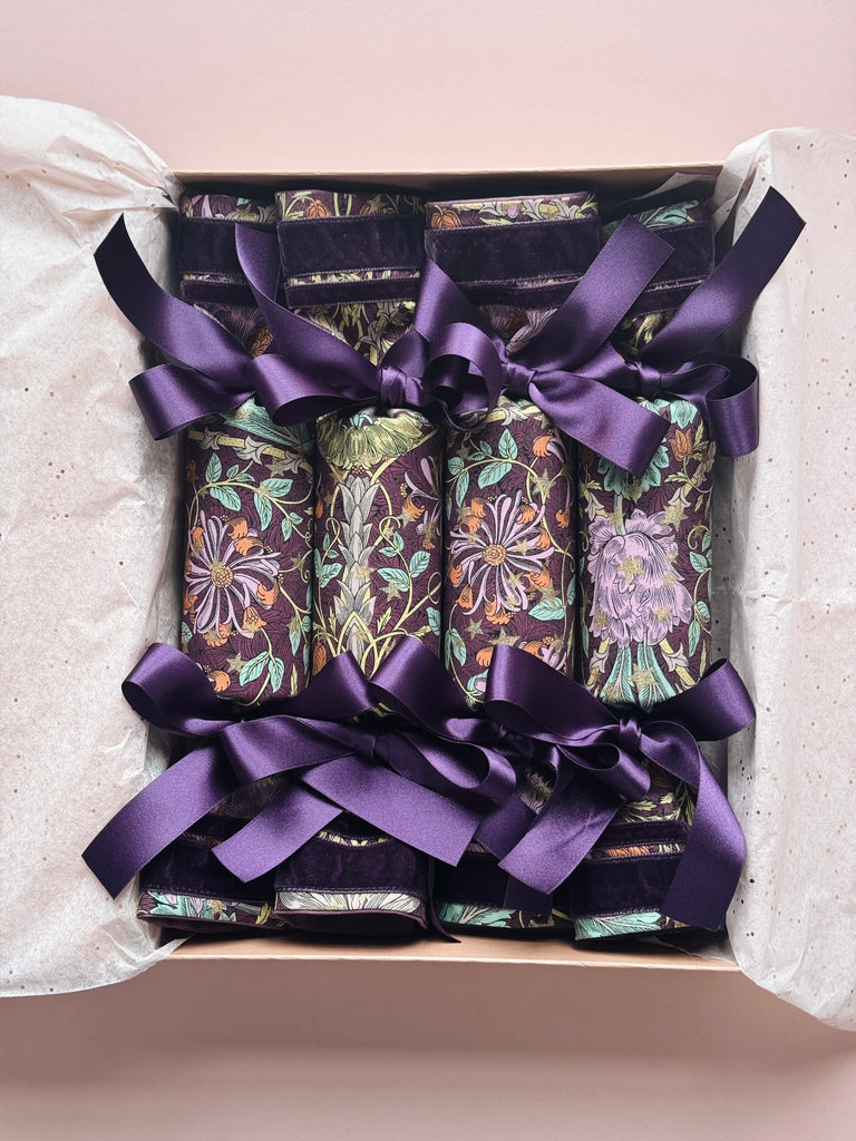 March Sparkle Damson – Happy Crackers