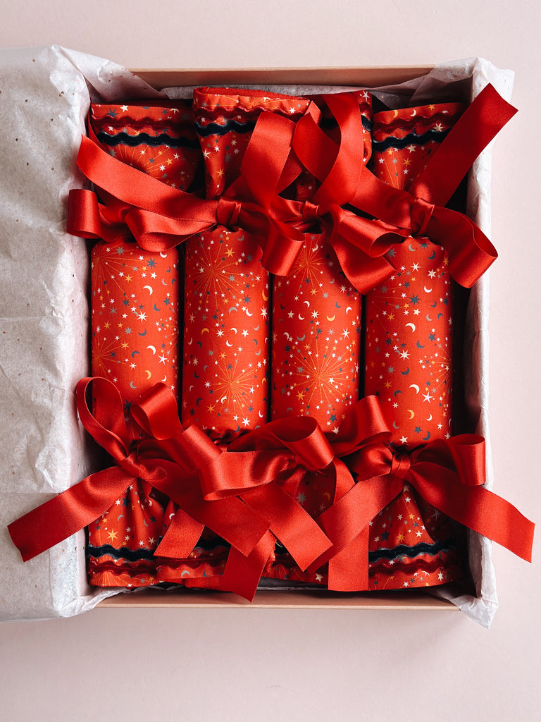 *Limited* Starry Sky Red – Happy Crackers