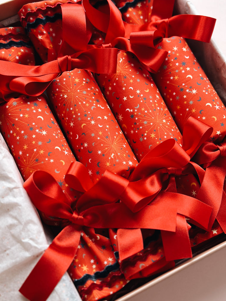 *Limited* Starry Sky Red – Happy Crackers