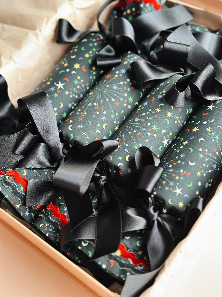 Starry Sky Navy – Happy Crackers