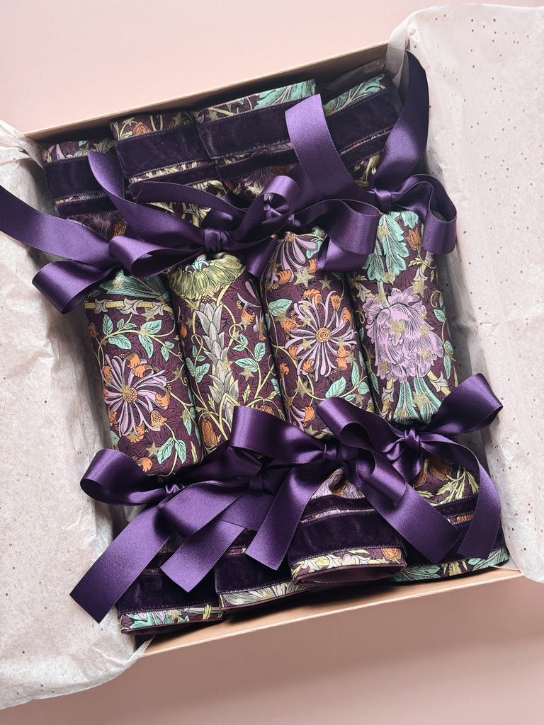 March Sparkle Damson – Happy Crackers